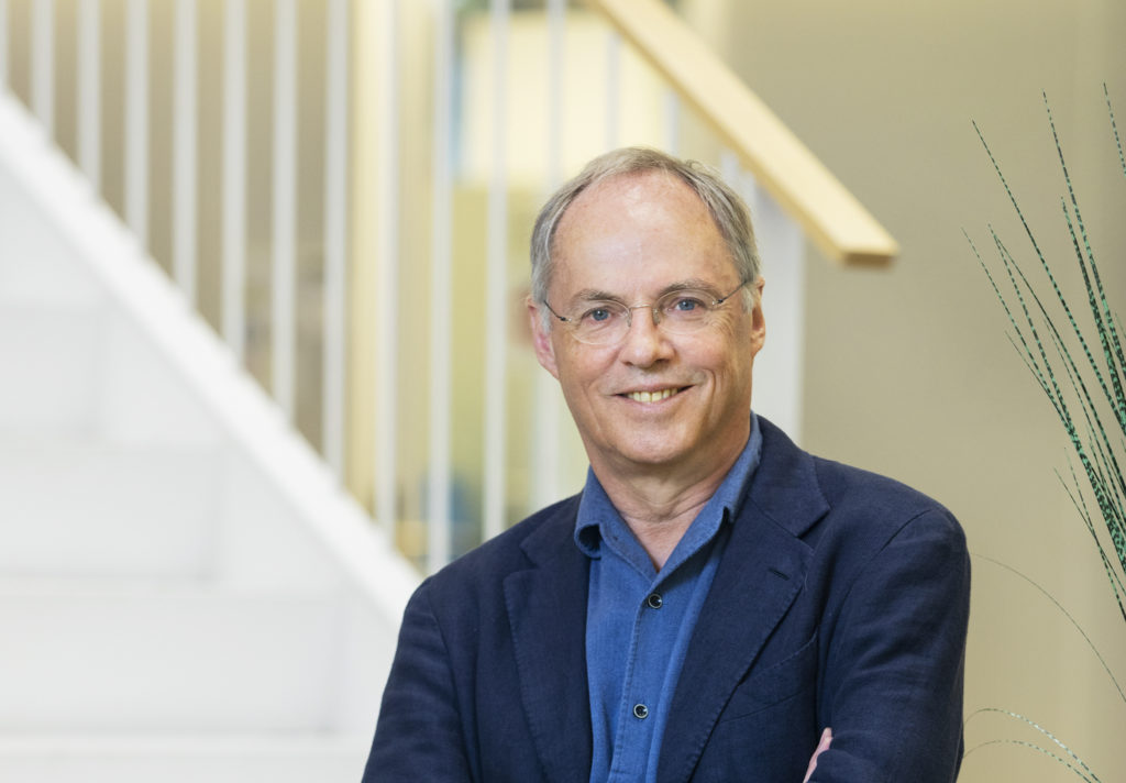 Hans Clevers elected as Foreign Member of the Royal Society - Hubrecht ...