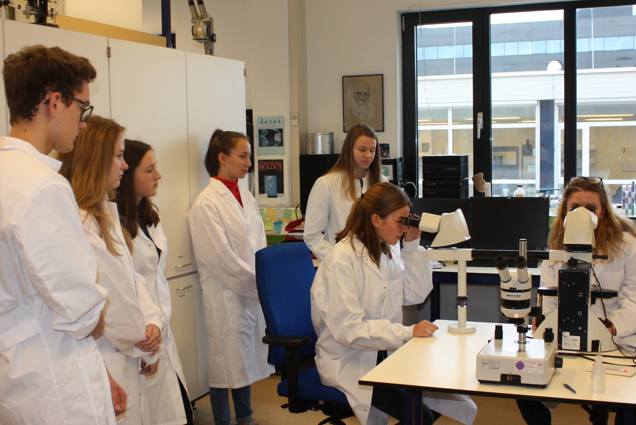 Maatschappij - Hubrecht Institute