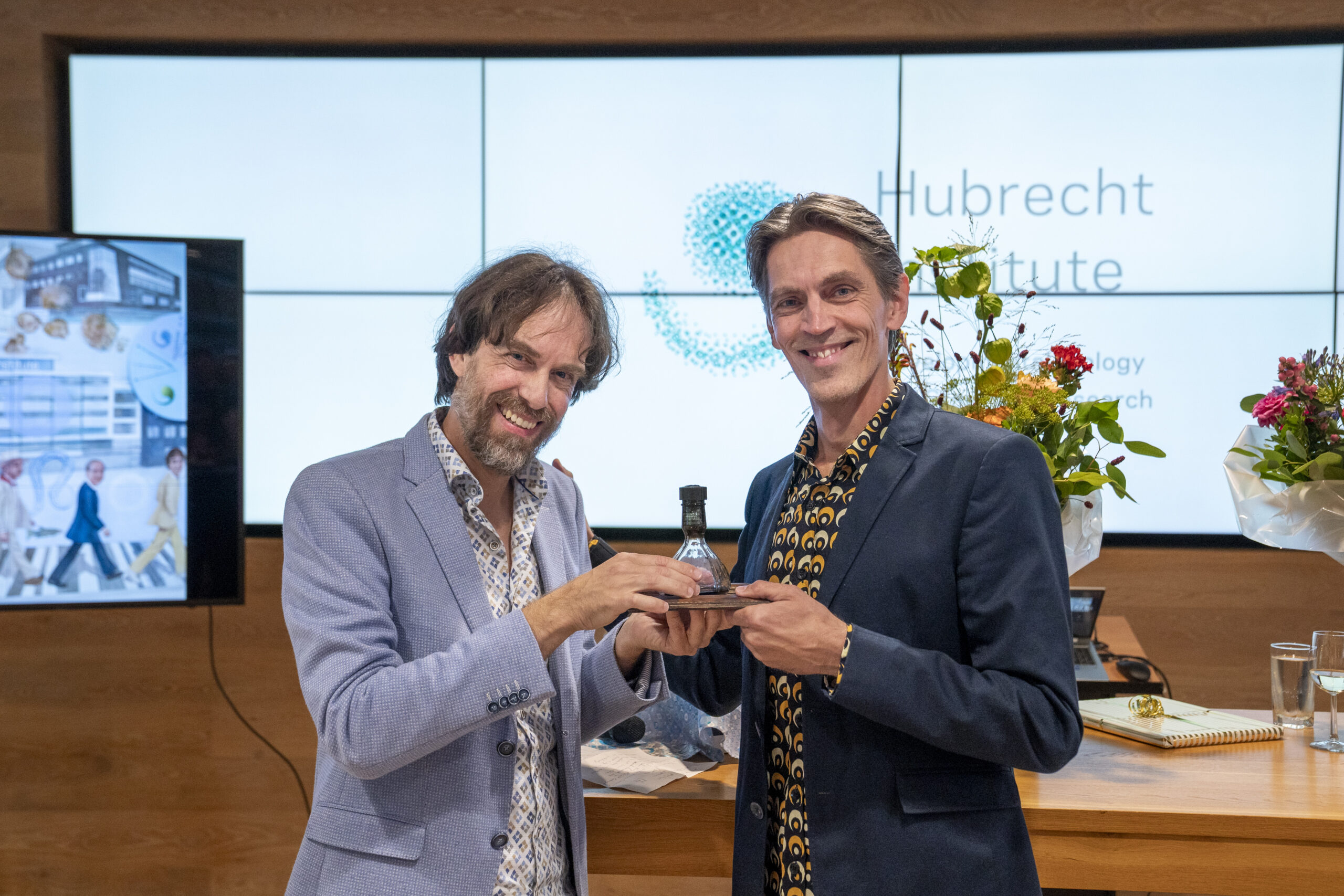 Hubrecht Institute directorship handed over