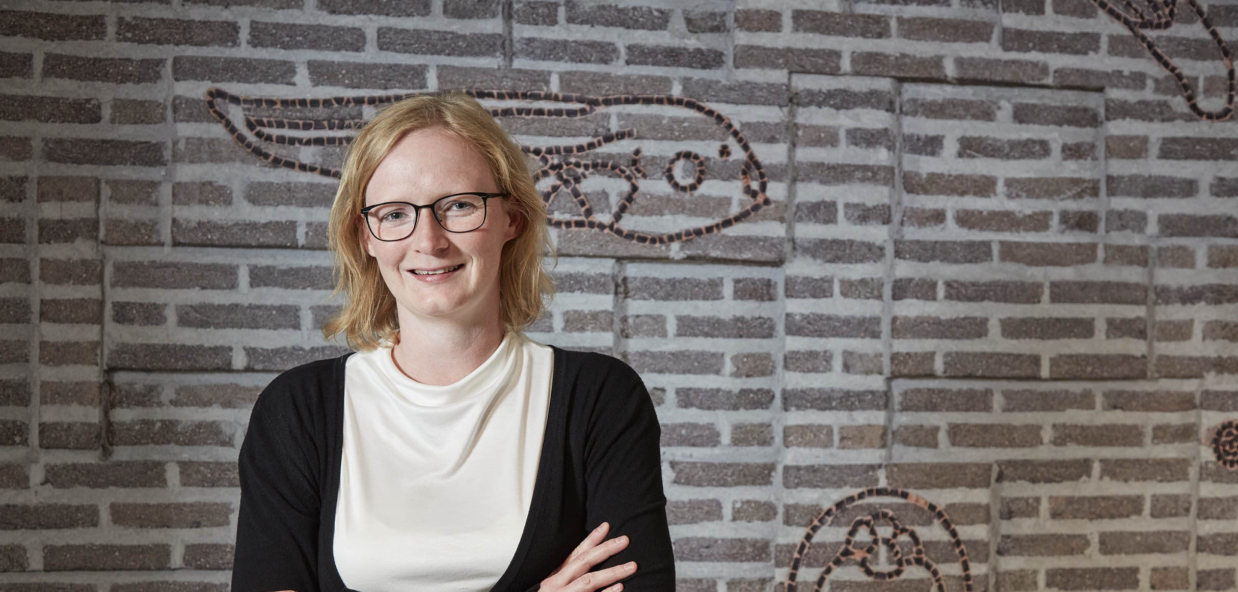 Ina Sonnen earned tenure: 'science is like a puzzle' - Hubrecht Institute